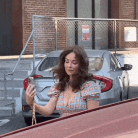 ezgif 6b795be9143e2f - Gifyu